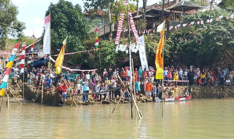 TNI AU Satrad 216 Cibalimbing Gelar Lomba Semarak Kemerdekaan RI Ke 80 ...